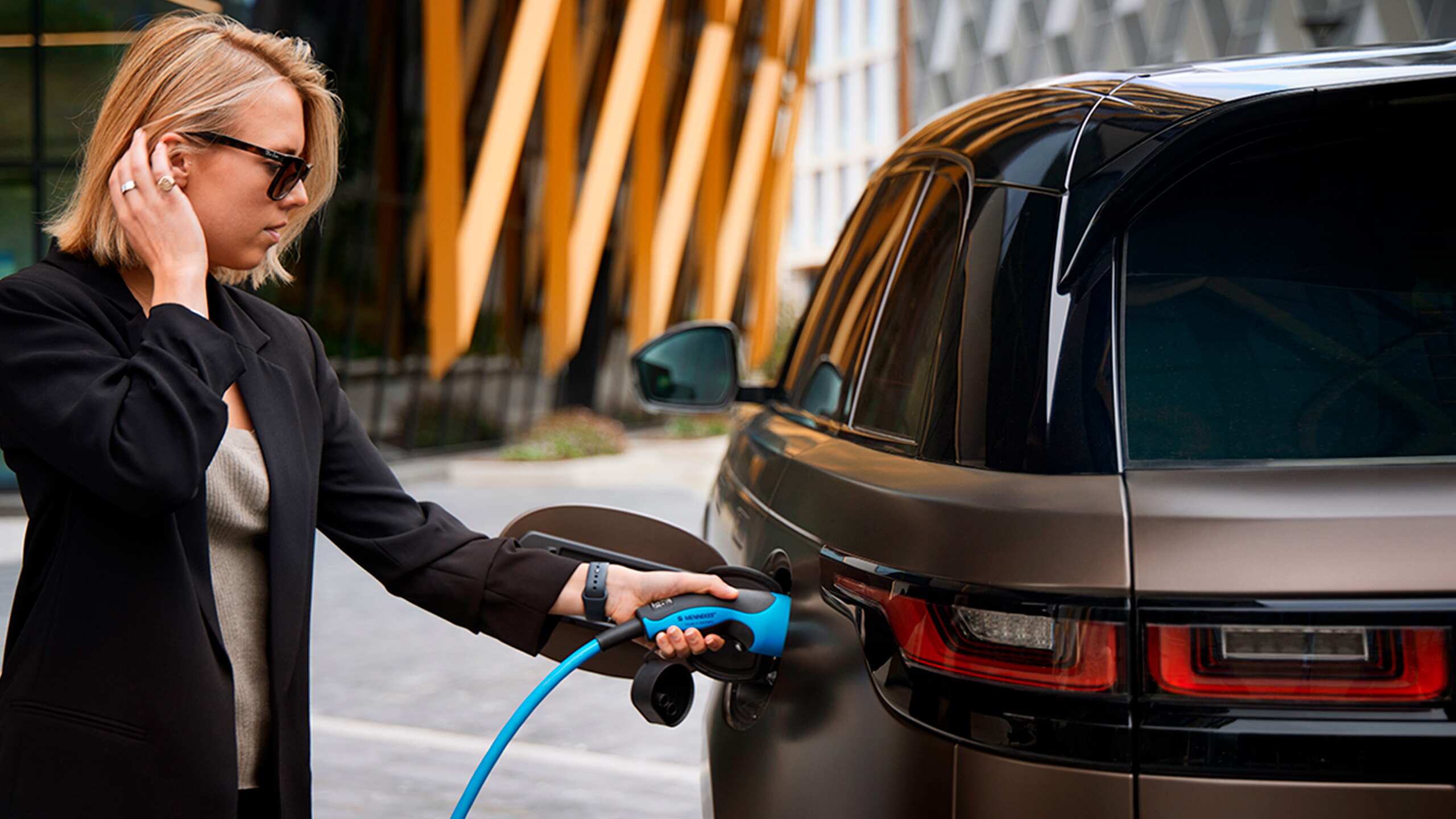 Land Rover® Ownership Guide & Manual - Land Rover® Australia