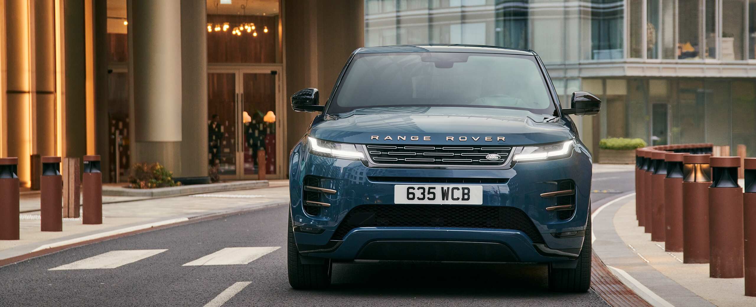 New Range Rover Evoque Redefines Modern Luxury | Land Rover® Australia